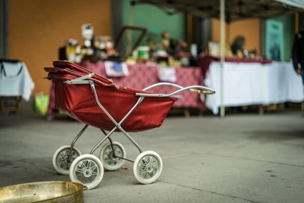 Less is More: Embracing Minimalism in Baby Gear Choices